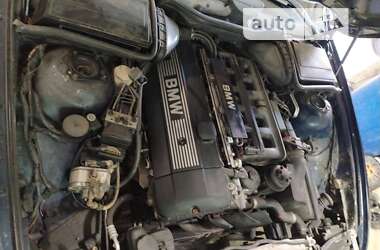 AUTO.RIA – Продам БМВ 5 Серія 2002 (AK0990BA) бензин 2.5 седан бу у Харкові, ціна 3500