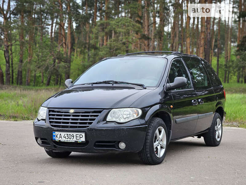 AUTO.RIA – Продам Крайслер Вояжер 2004 (KA4309EP) дизель 2.8 мінівен бу у Києві, ціна 4900