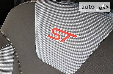 AUTO.RIA – Продам Форд Фокус 2017 (AI3411IB) бензин 2.0 хэтчбек бу в ...