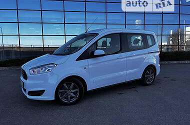 AUTO.RIA – Продам Форд Турнео Кариер 2016 (AC9698EX) дизель 1.5 минивэн ...