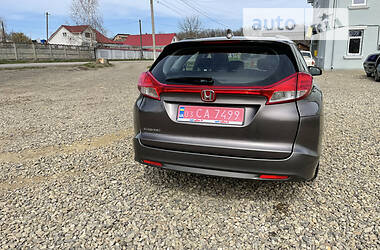 AUTO.RIA – Продам Хонда Сівік 2014 бензин 1.8 універсал бу у Чернівцях ...