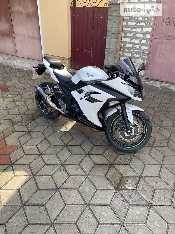 AUTO.RIA – Продам Кавасакі EX 300 JKAEX8B13HDA40838