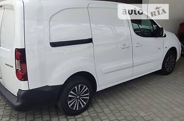 AUTO.RIA – Продам Пежо Партнер long 2017 : 10600 $, Бердичів