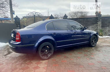 AUTO.RIA – Продам Шкода СуперБ 2002 (BK5200IK) дизель 2.5 ліфтбек бу у Рівному, ціна 4500 ...