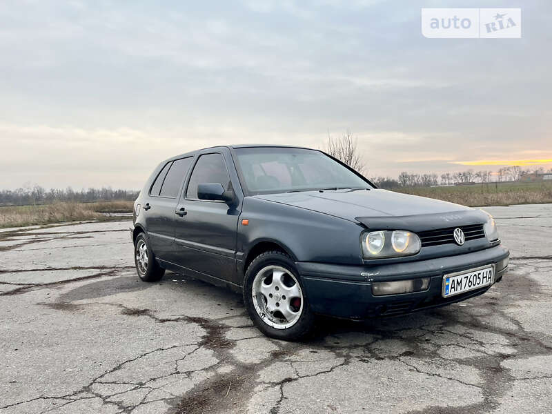 AUTO.RIA – Продам Фольксваген Гольф 1993 (AM7605HA) газ пропан-бутан ...